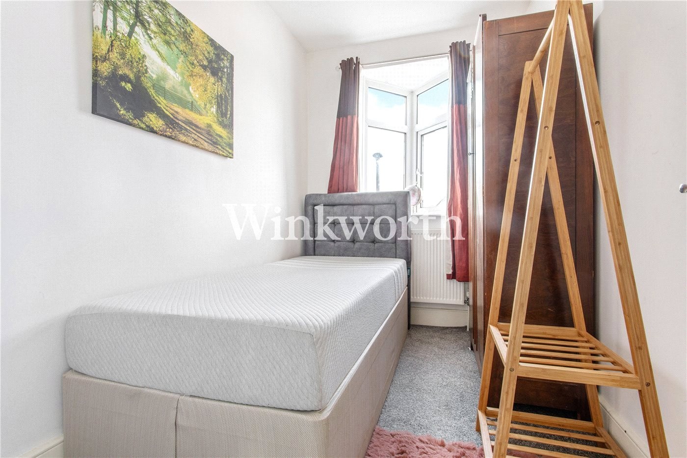 3 bedroom property for sale in The Avenue, London, N17 (Ref HAR240100 ...