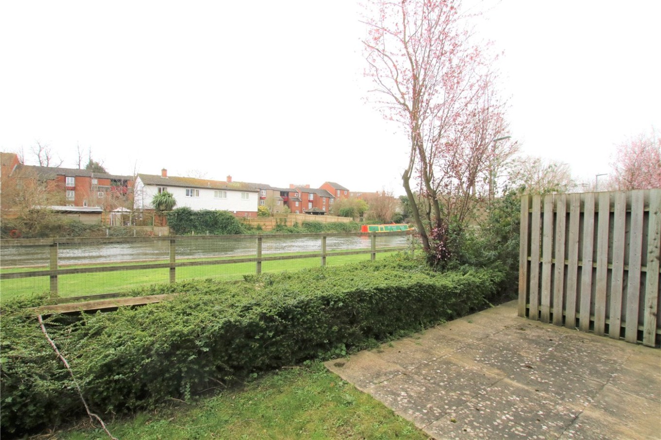 2 bedroom property for sale in Kennet Walk, Reading, Berkshire, RG1 ...