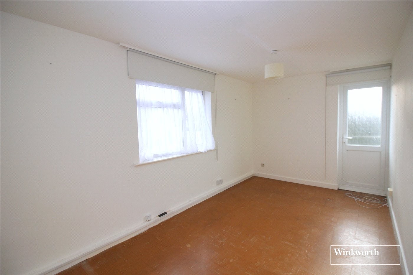 2 bedroom property for sale in Watling Court, High Street, Elstree, WD6 ...