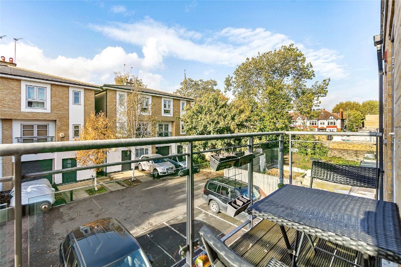 2 bedroom property for sale in Whitham Court, 76 Upper Tooting Road ...