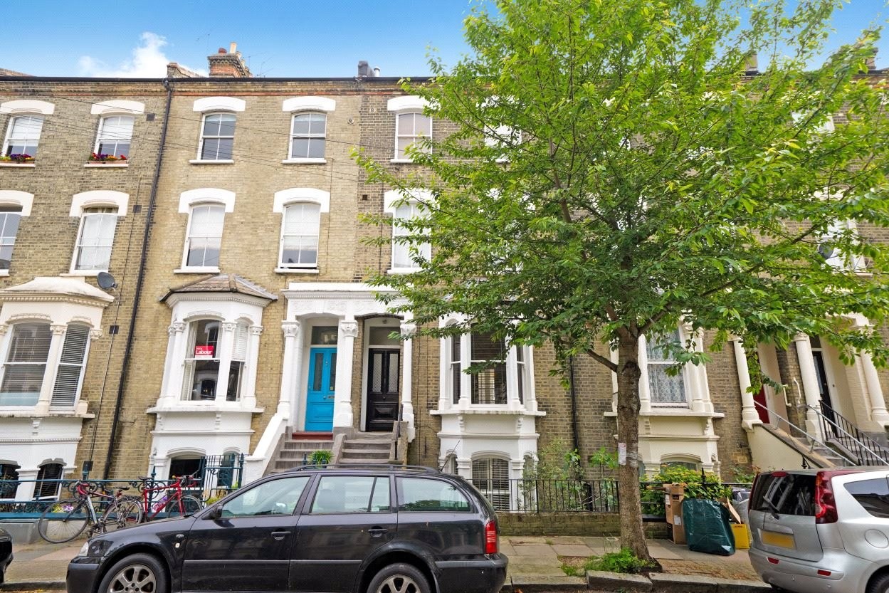 2 bedroom property for sale in Crayford Road, London, N7 (Ref KET230215 ...