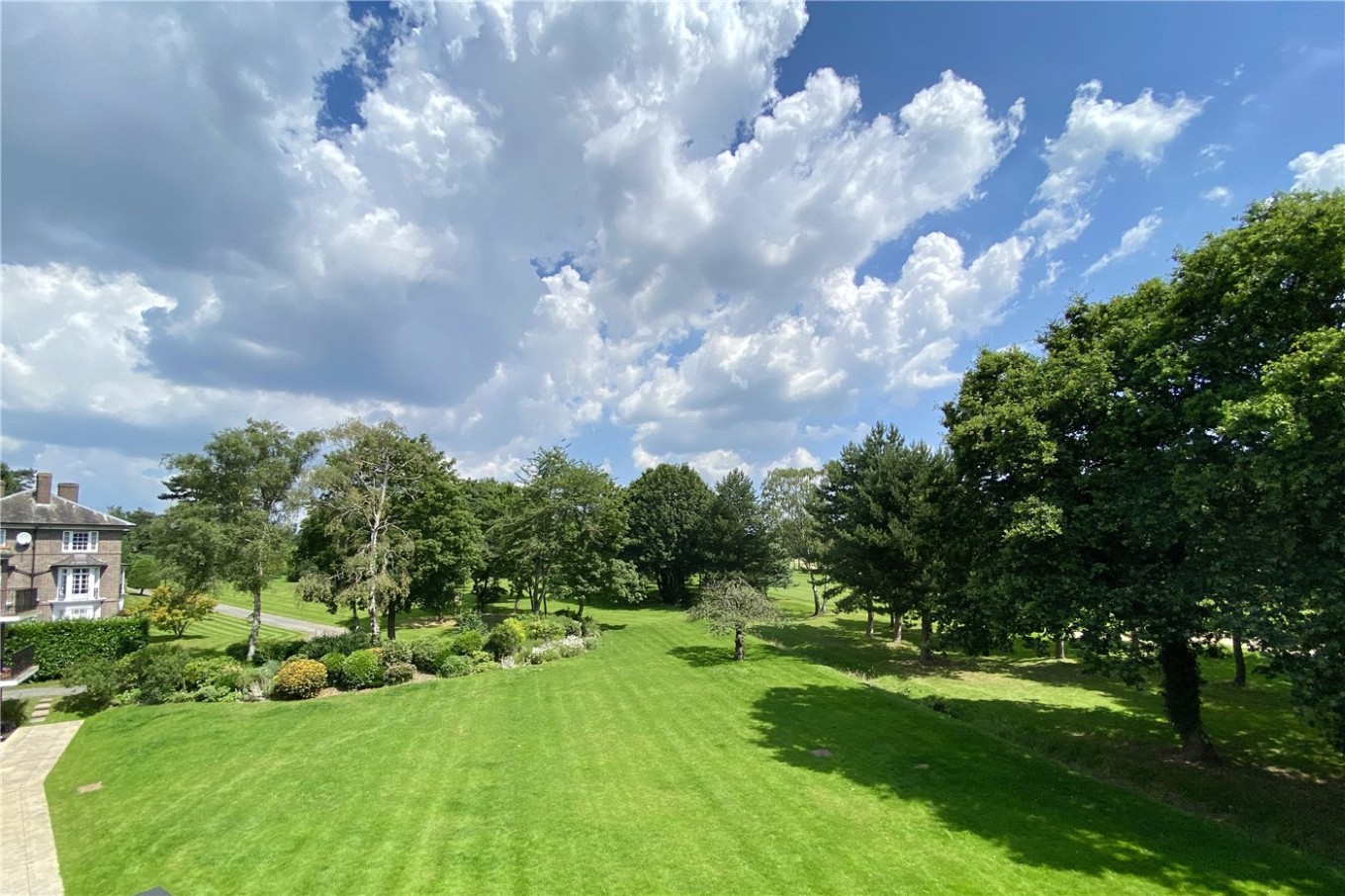 3 bedroom property for sale in Park Lawn, Farnham Royal, Slough, SL2 ...