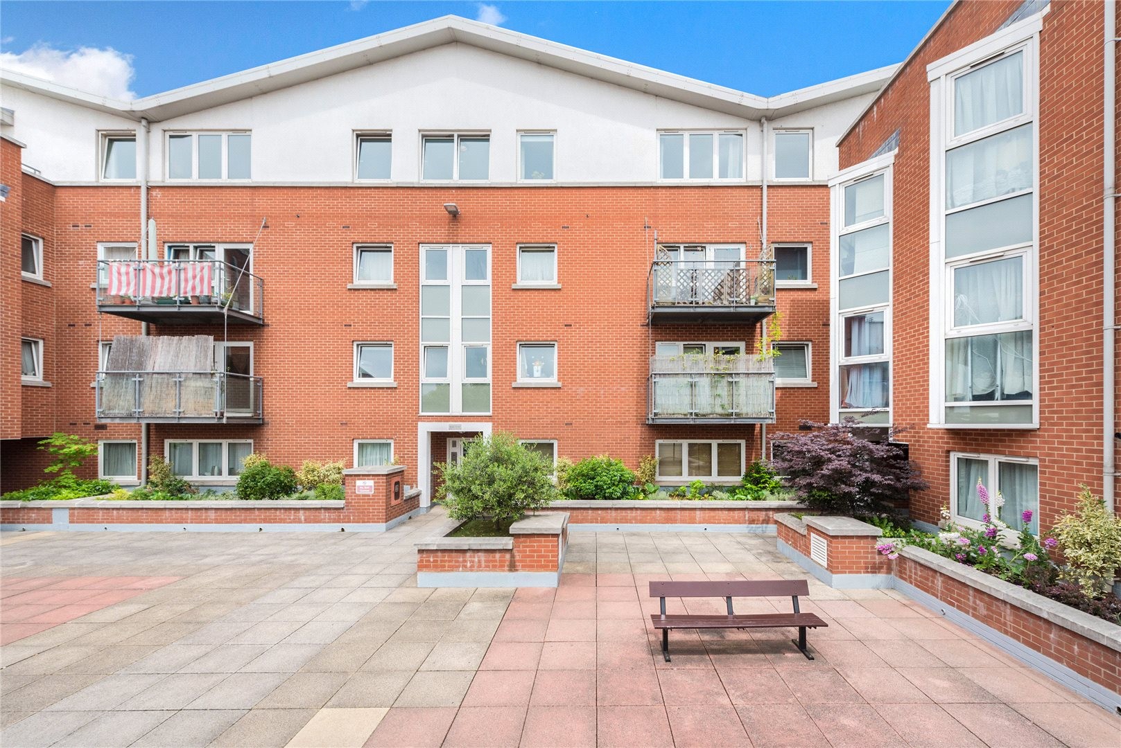 2 bedroom property for sale in Quayside House, 302 Kensal Road, London ...