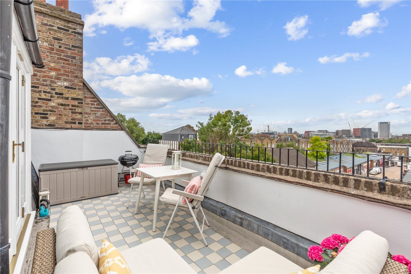 2 bedroom property for sale in Roman Way, Islington, London, N7 (Ref ...