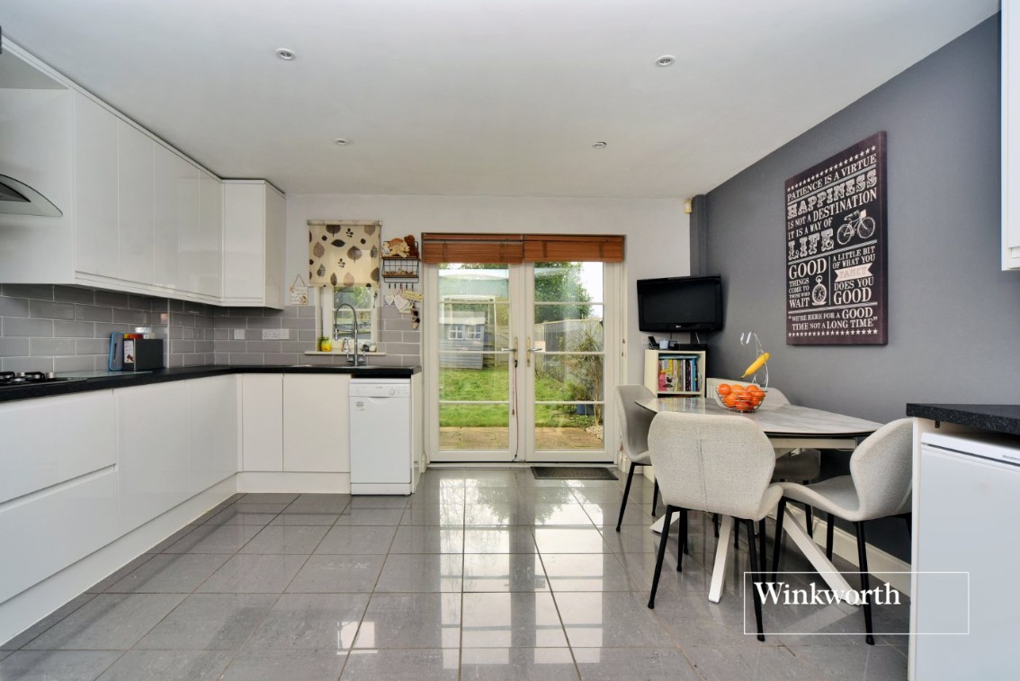 3 bedroom property for sale in Senhouse Road, Cheam, Sutton, SM3 (Ref CHE250017) - £595,000