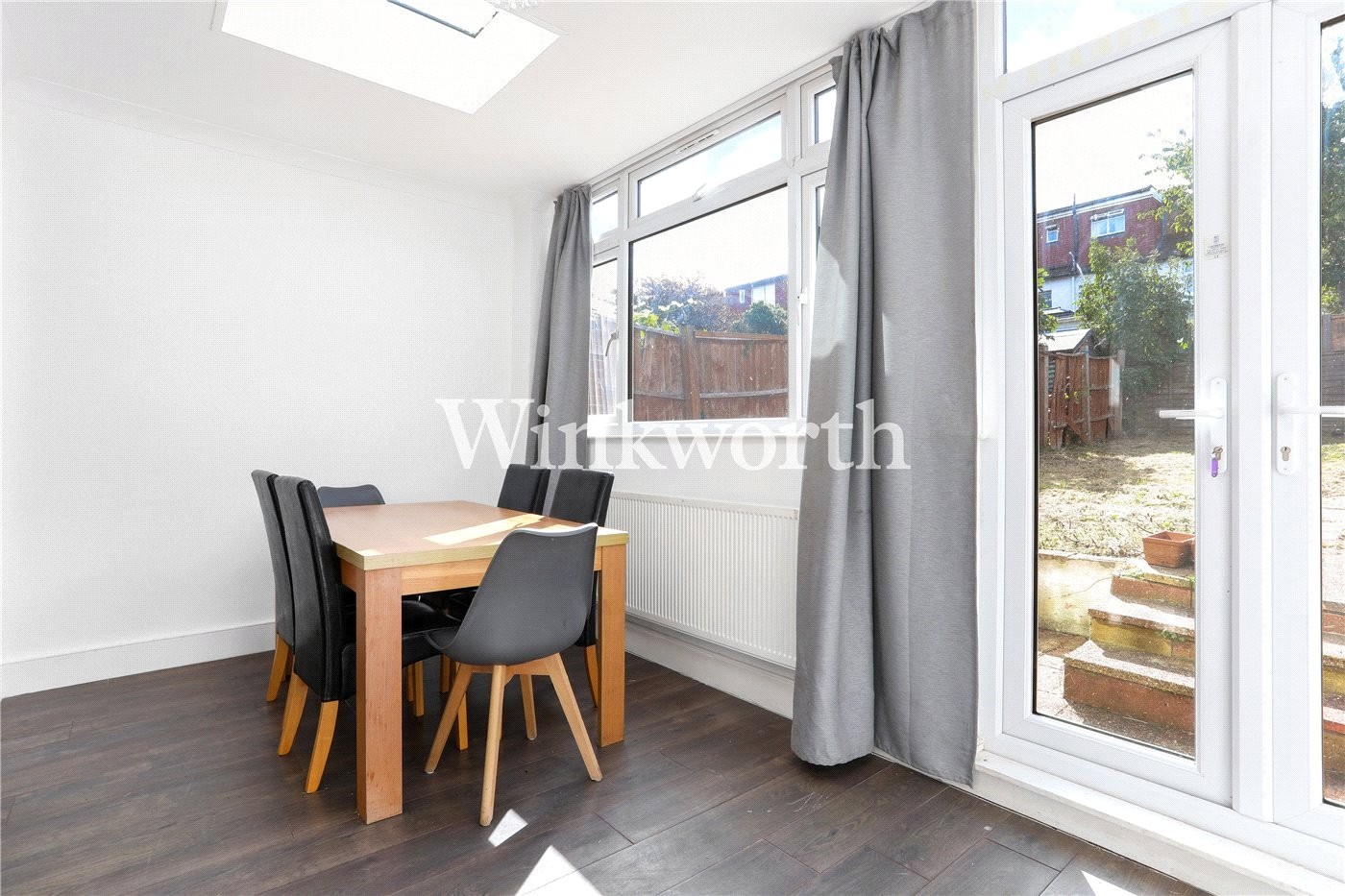 3 bedroom property for sale in The Avenue, London, N17 (Ref HAR240100 ...