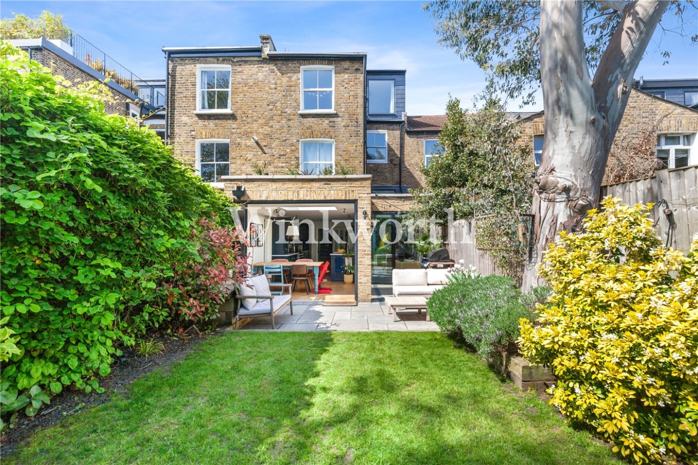 5 bedroom property for sale in Lothair Road South, London, N4 (Ref ...